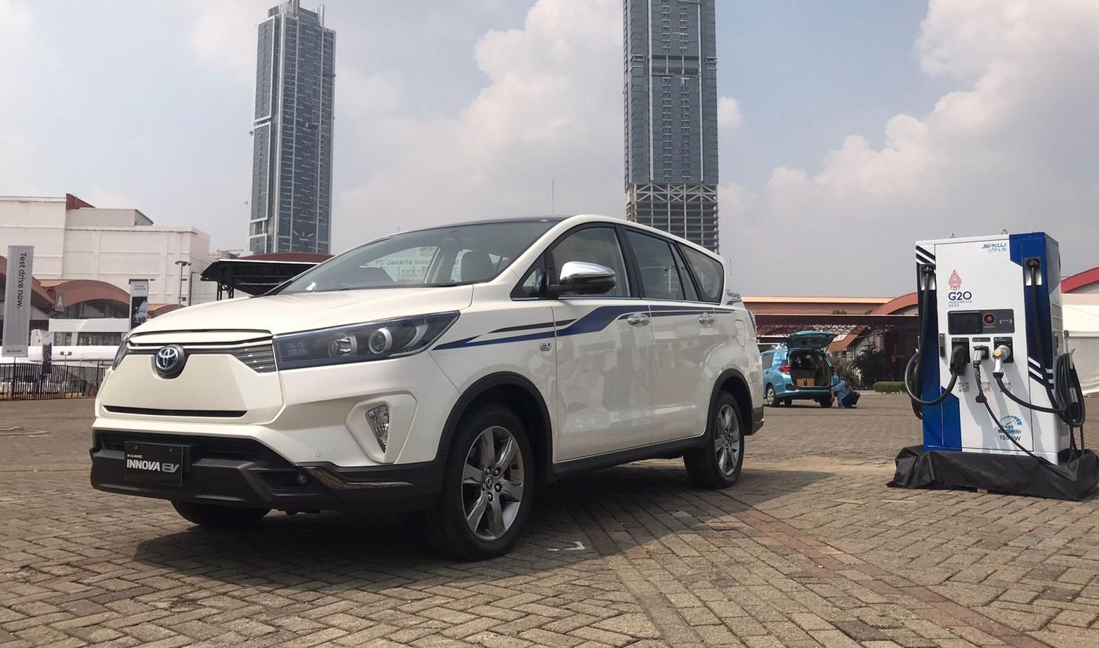 Toyota pamer MPV elektrik Innova EV di Indonesia - UtusanTV