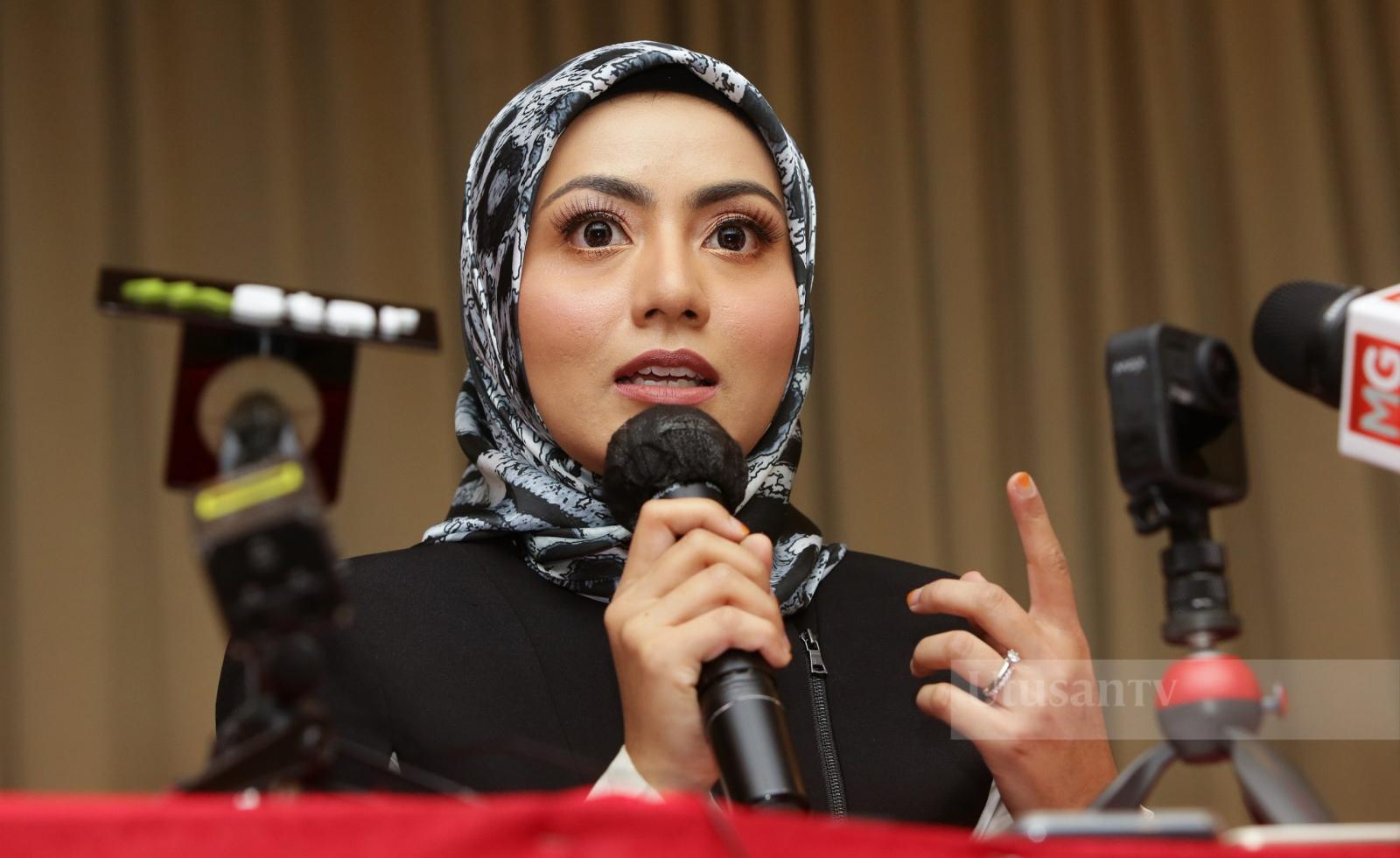 Mawar Karim nafi muflis, emosi terganggu - UtusanTV