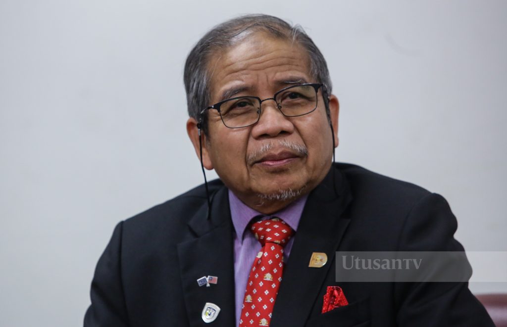 Awang Sariyan dilantik Penasihat Kehormat Pusat Pengajian Melayu China ...