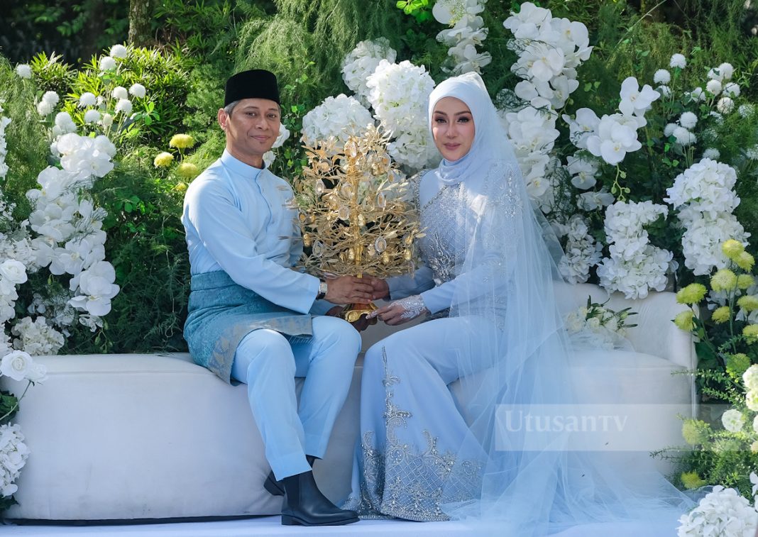 Erra Fazira selamat diijabkabulkan dengan Ezwan Zain, terima mas kahwin ...